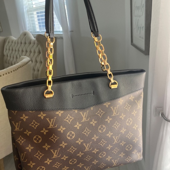 Louis Vuitton | Bags | Perfect Louis Vuitton Monogram Noir Pallas ...